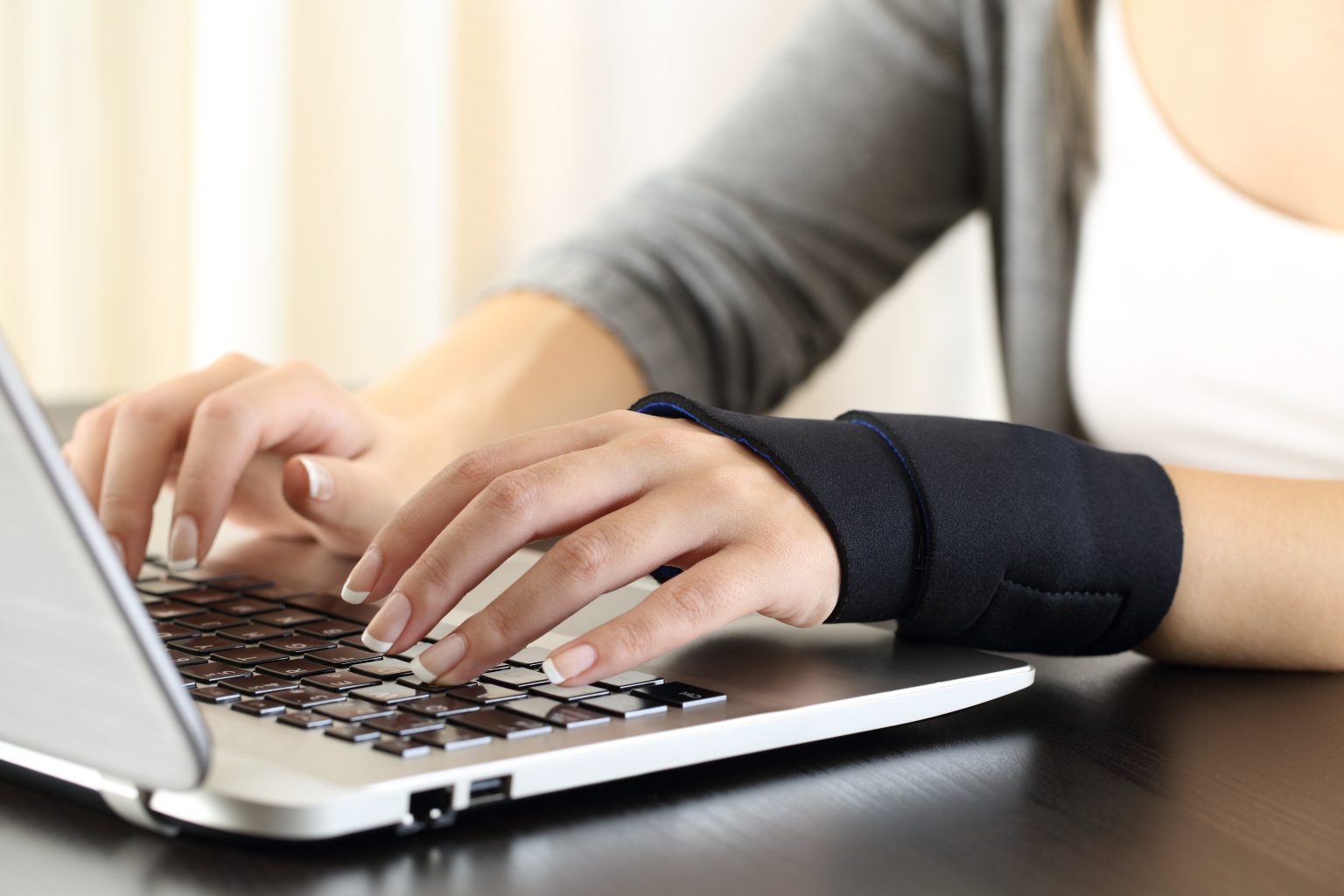 Hand & Wrist Tendonitis Remedies | Academy Orthopedics L.L.C